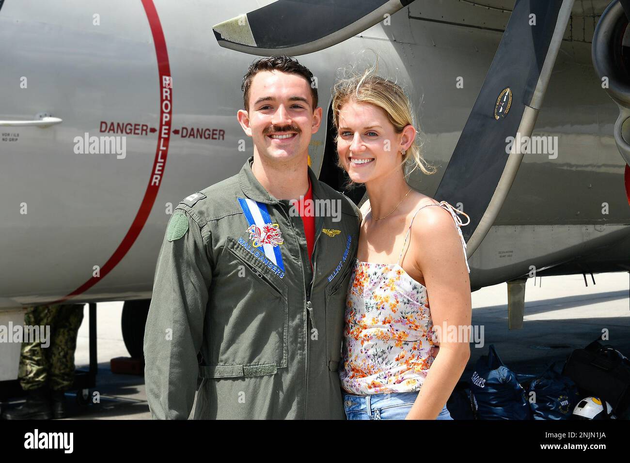 E n elliot hi-res stock photography and images - Alamy