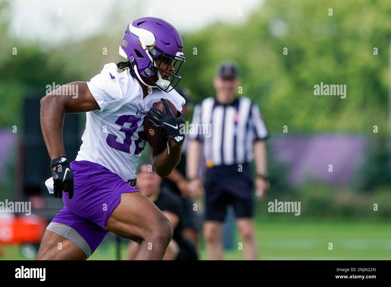 EAGAN, MN - JULY 27: Minnesota Vikings running back Ty Chandler (32 ...