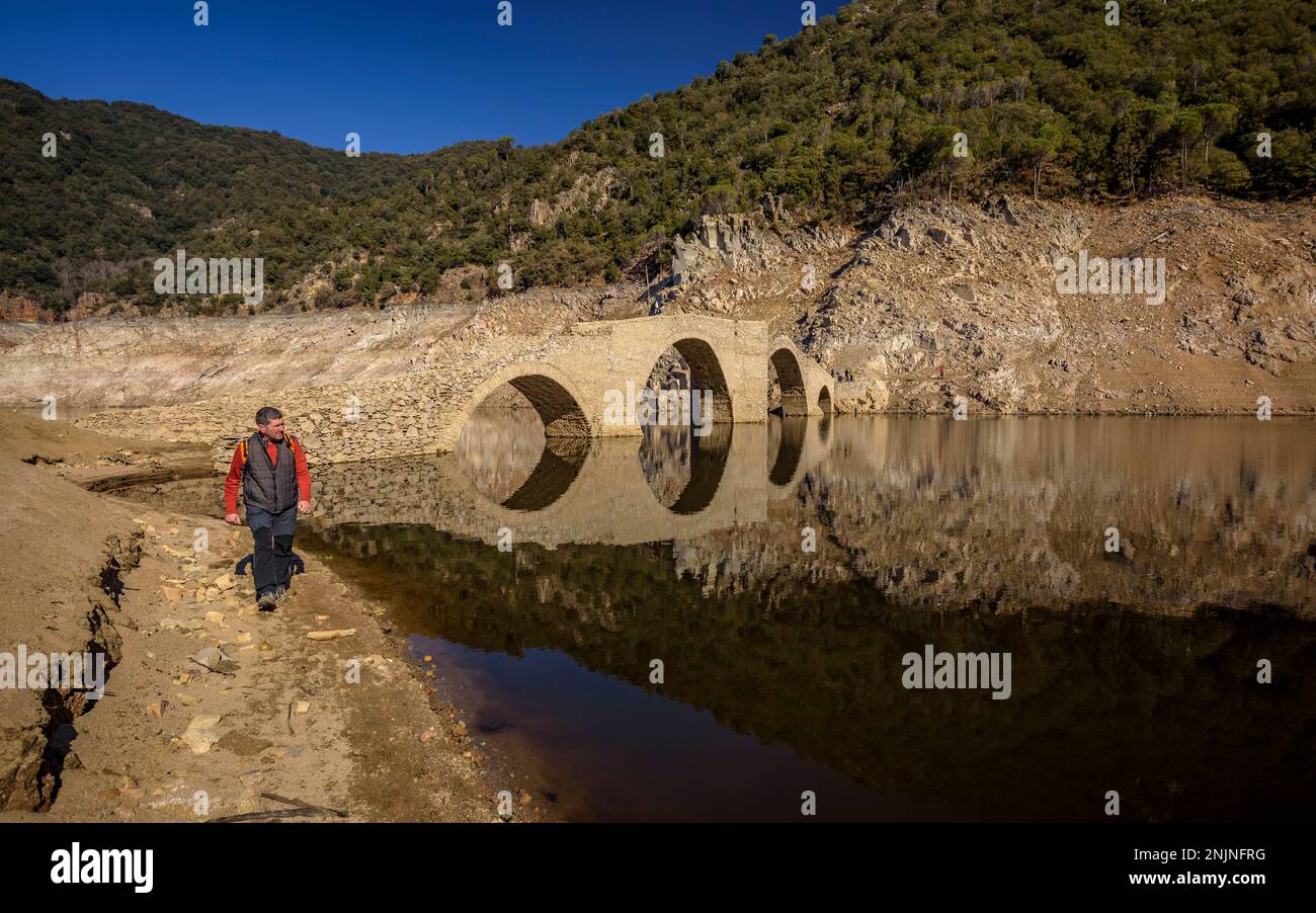 Querós medieval bridge, in the Susqueda reservoir, submerged after the ...