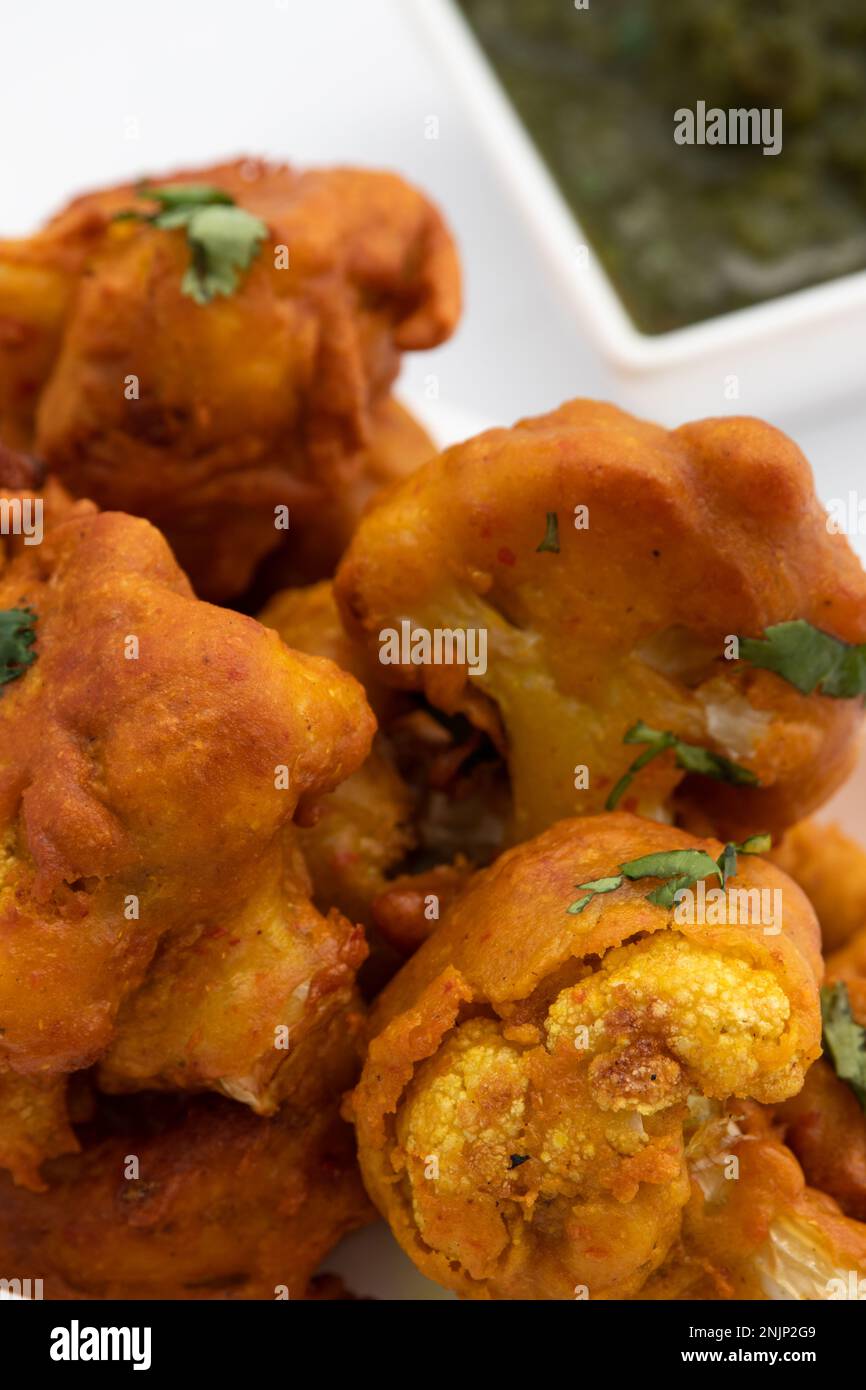 Gobi Pakoda Also Called Gobhi Pakora, Pakodi, Fakkura, Bhajiya, Bhajji ...