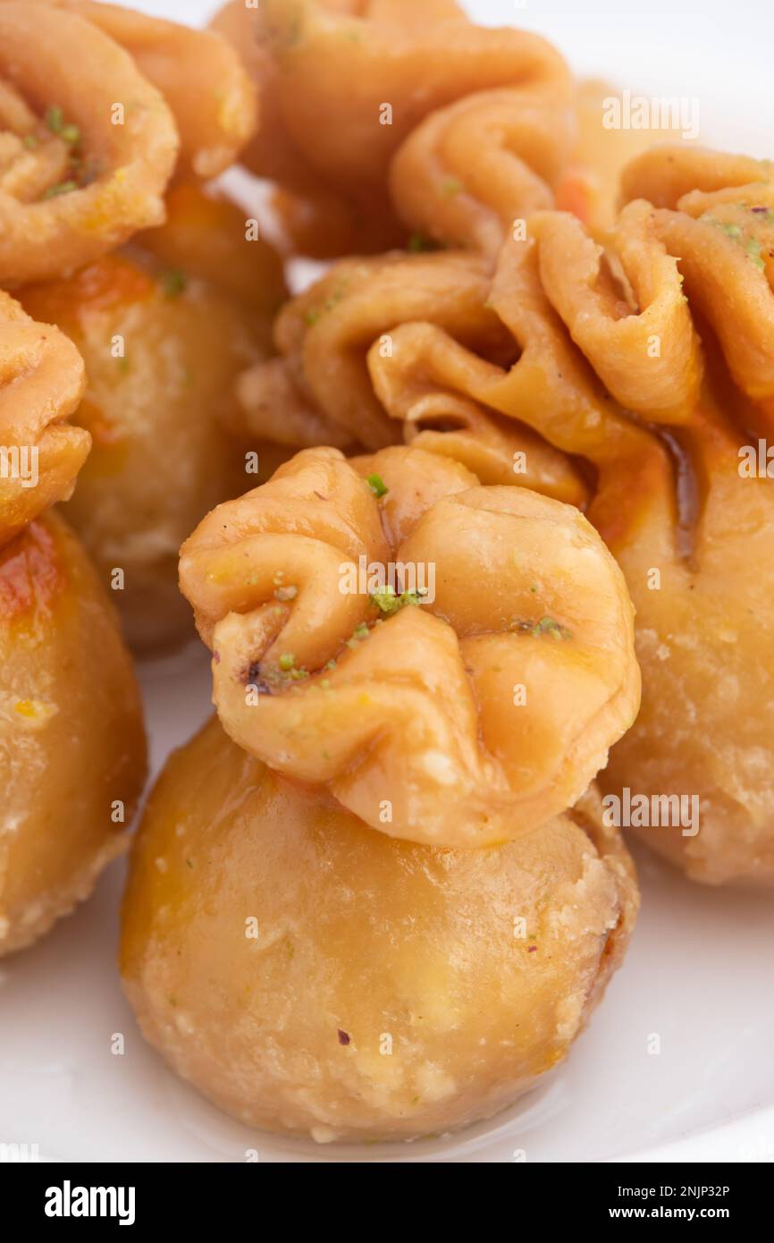 Kalash Gujiya Or Potli Gujia Meetha Also Called Pirukiya, Pirukia ...