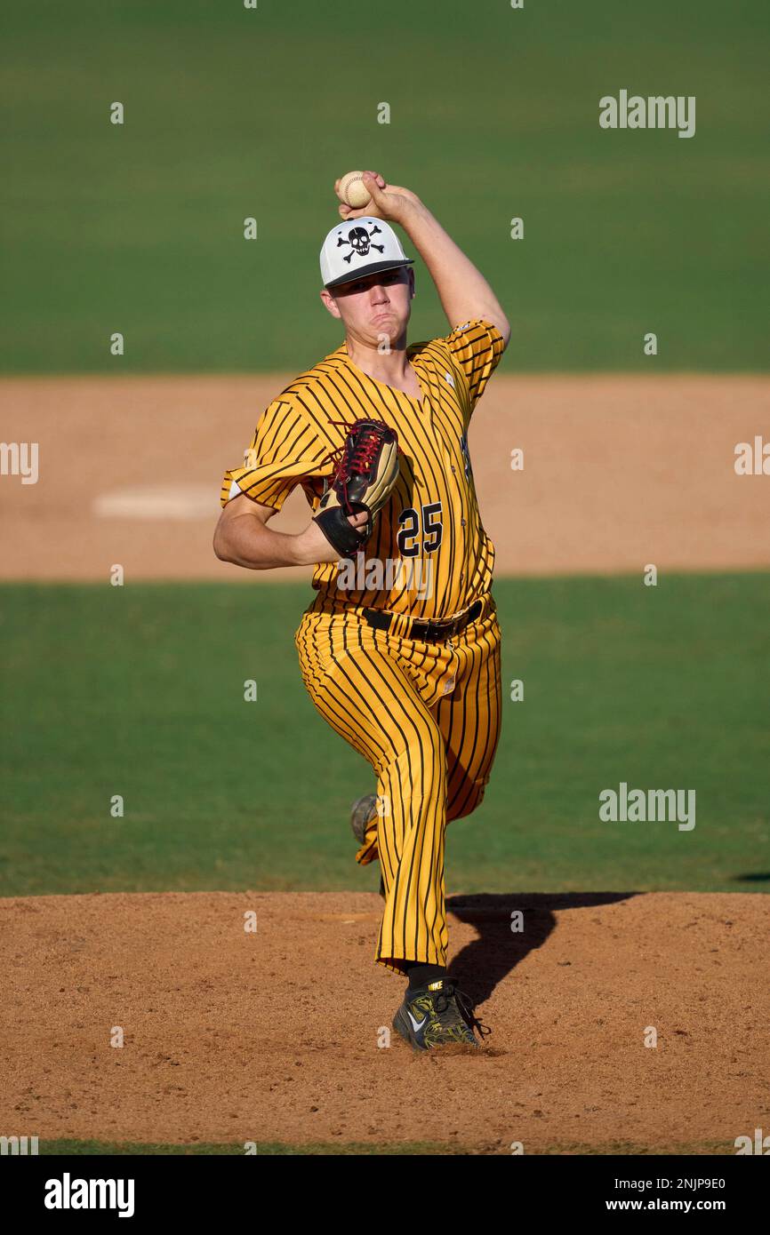 Cole Lanford during the WWBA World Championship at Roger Dean Stadium Complex on October 10 ...