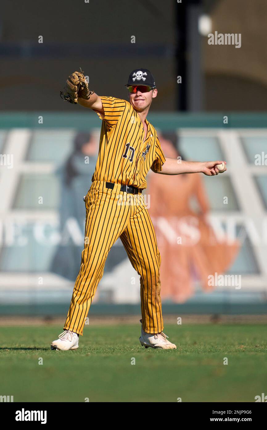 Tyler Albright during the WWBA World Championship at Roger Dean Stadium Complex on October 10 ...