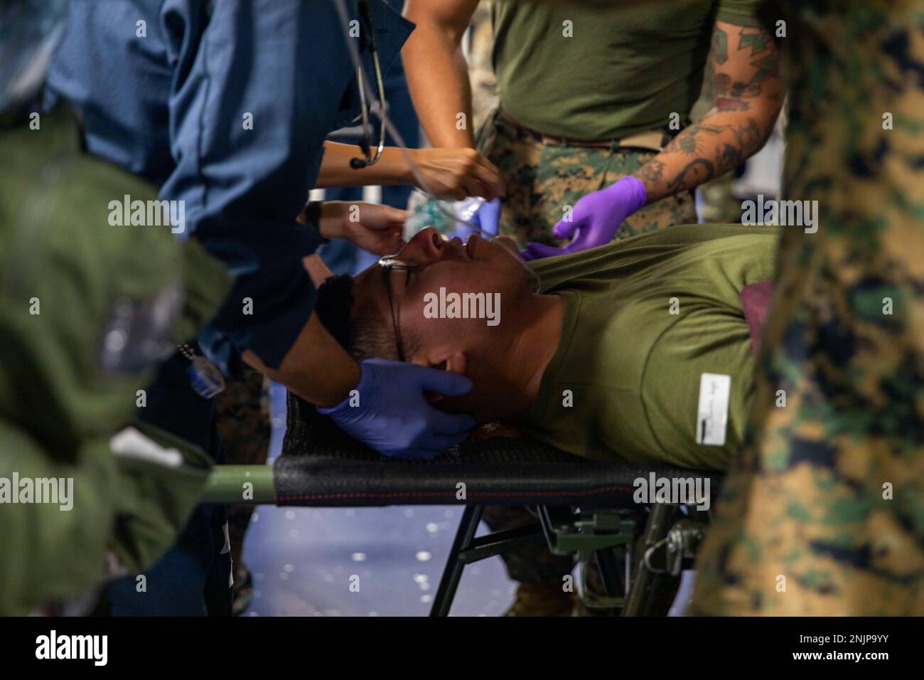 220809-N-YC581-2026 PACIFIC OCEAN (Aug. 9, 2022) – Sailors, and Marines assigned to the 13th ...