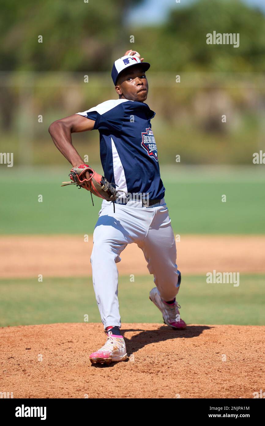 Alton Davis during the WWBA World Championship at Roger Dean Stadium ...