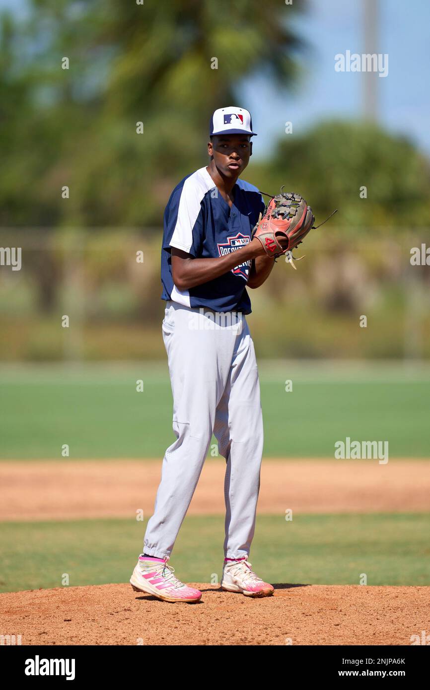 Alton Davis during the WWBA World Championship at Roger Dean Stadium ...