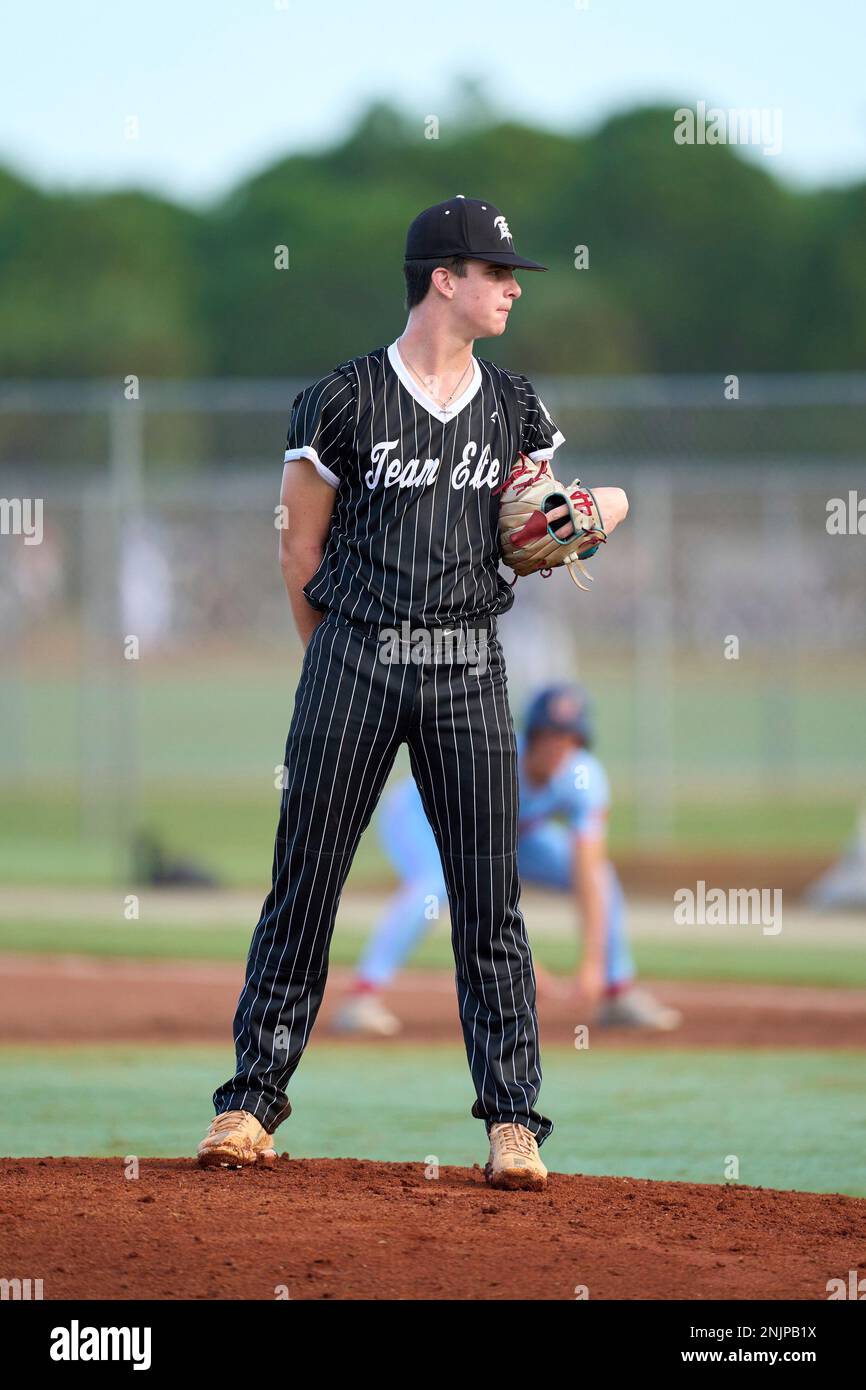 Braxton Beal during the WWBA World Championship at Roger Dean Stadium Complex on October 9, 2021 ...