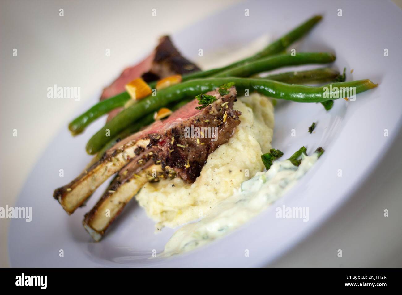 Rack of lamb presentation hi-res stock photography and images - Alamy