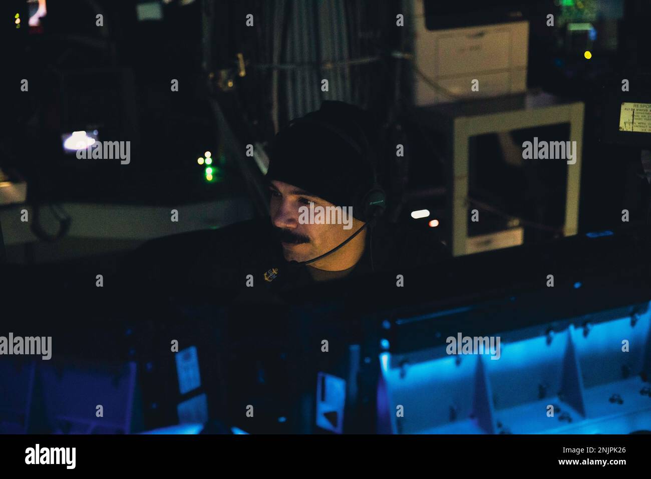 220809-N-GF955-1092 ATLANTIC OCEAN (Aug. 9, 2022) Chief Fire Controlman ...