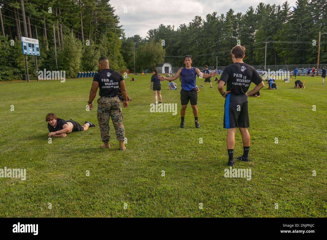 Shuttle run exercise hi-res stock photography and images - Alamy