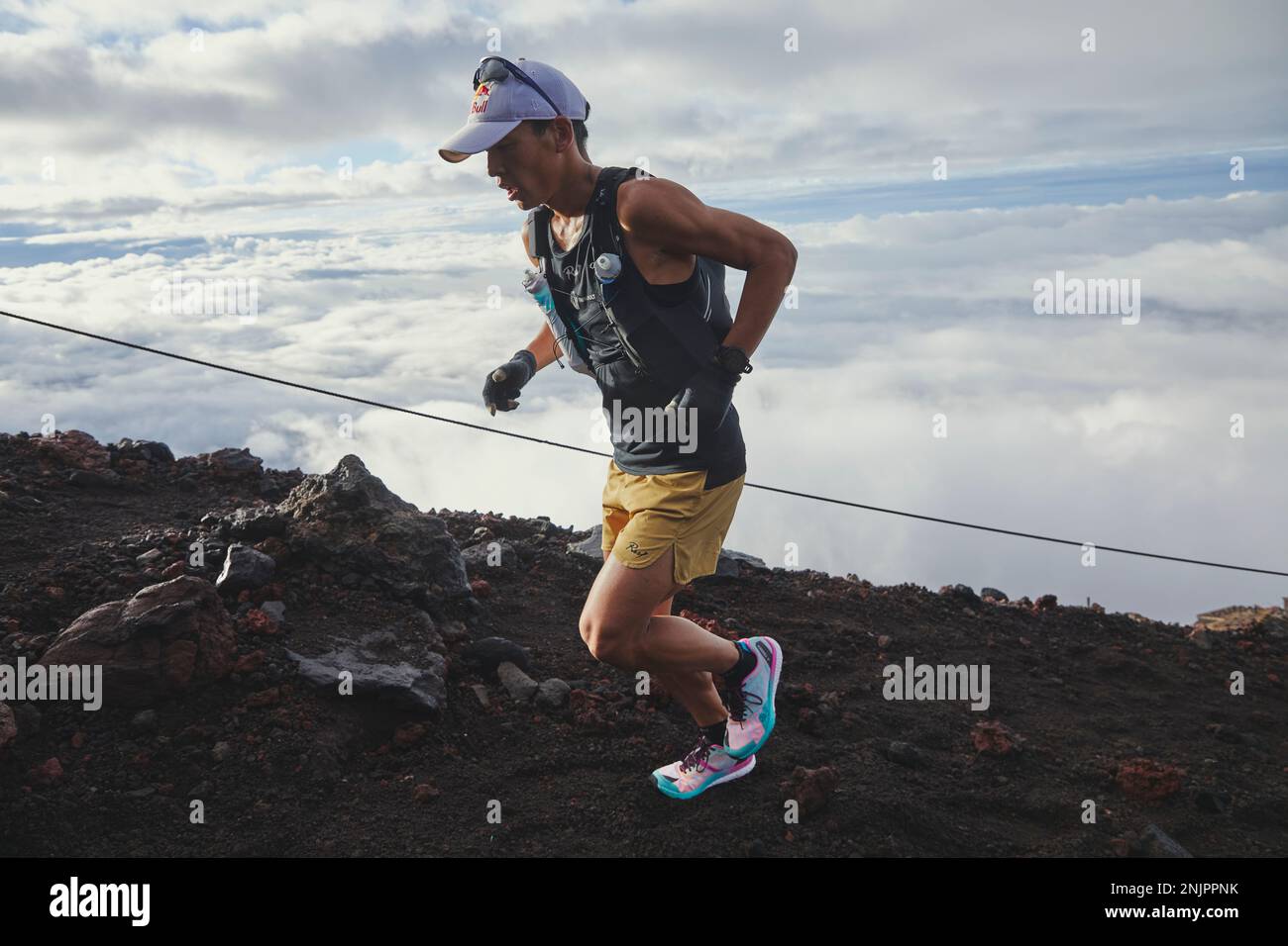 Ultra runner, Ruy Ueda has successfully run himself into the record ...