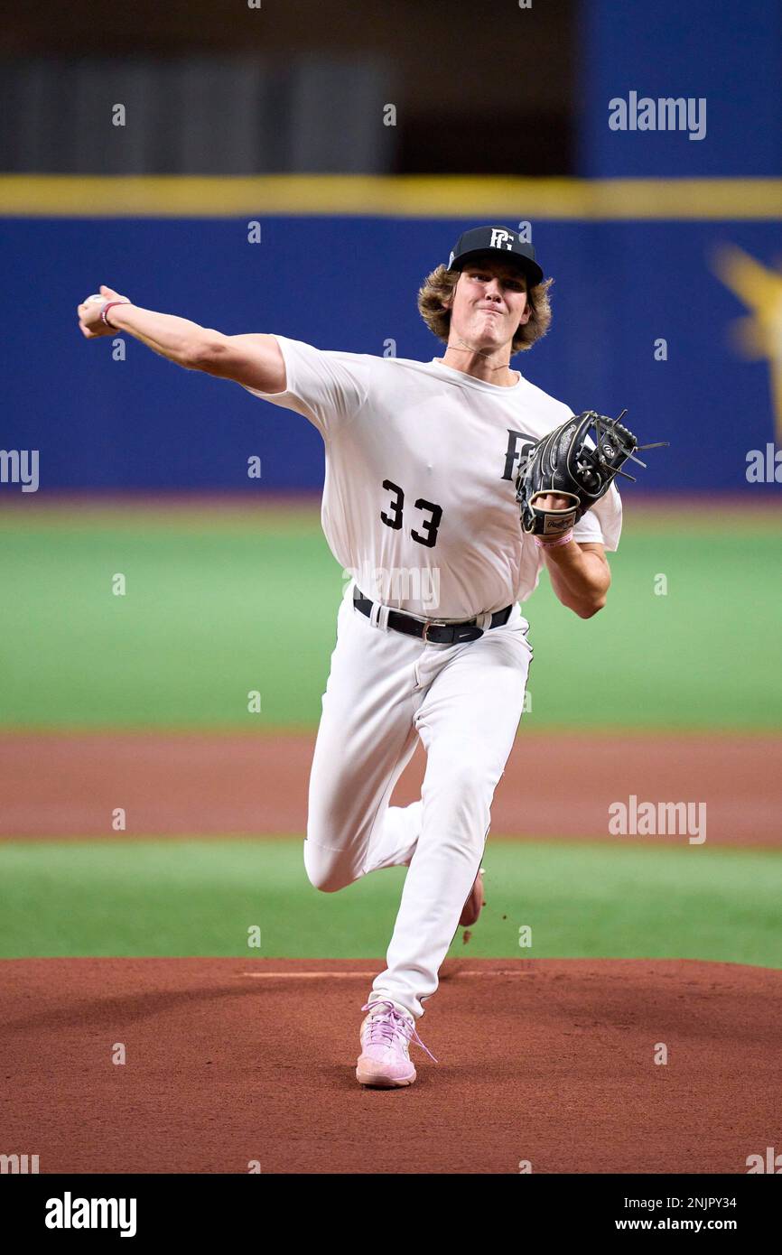 Chase Shores (33) of Lee High School in Midland, Texas during the ...