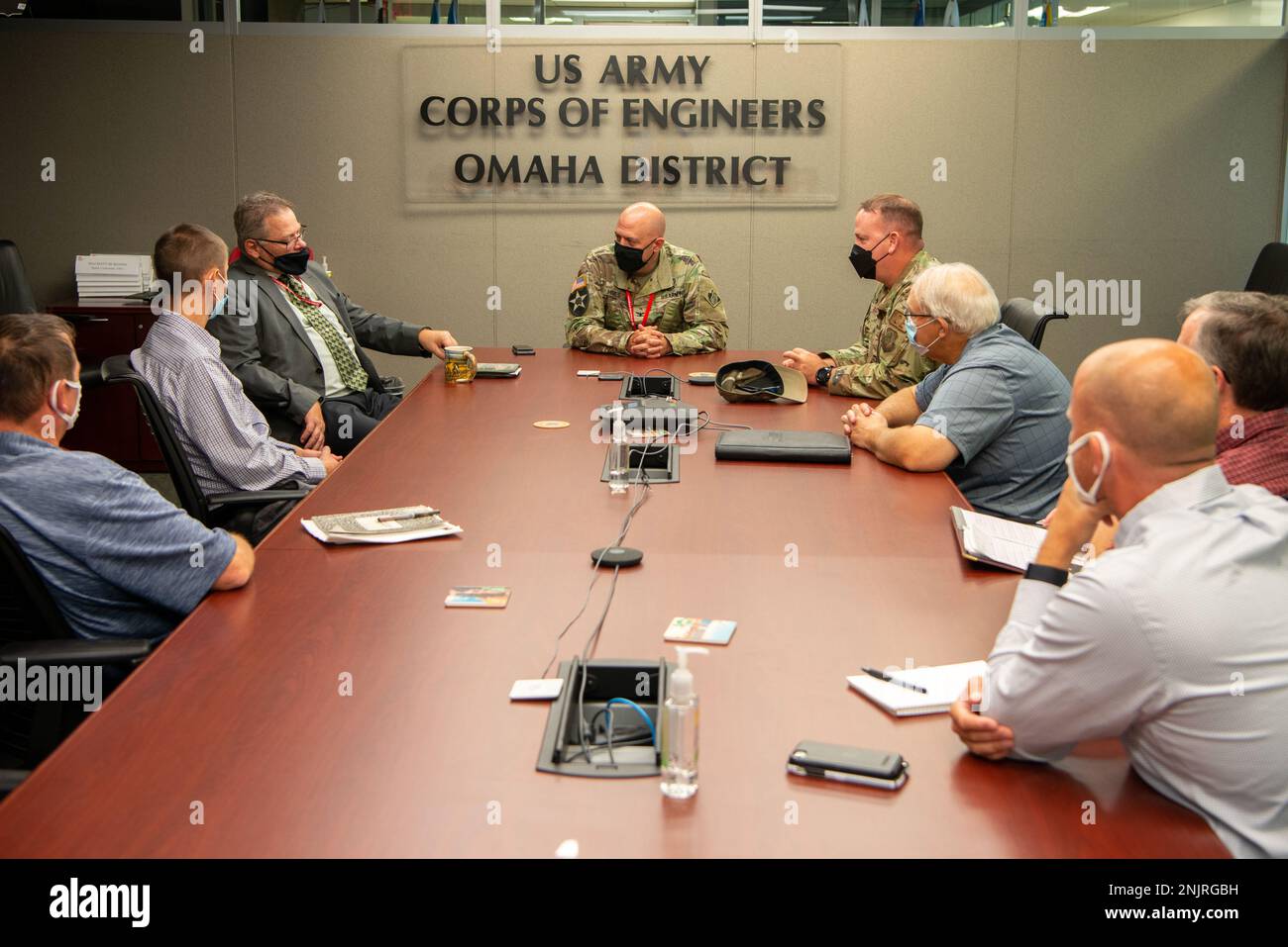 U.S. Army Corps of Engineers Omaha District leaders meet with U.S. Air ...