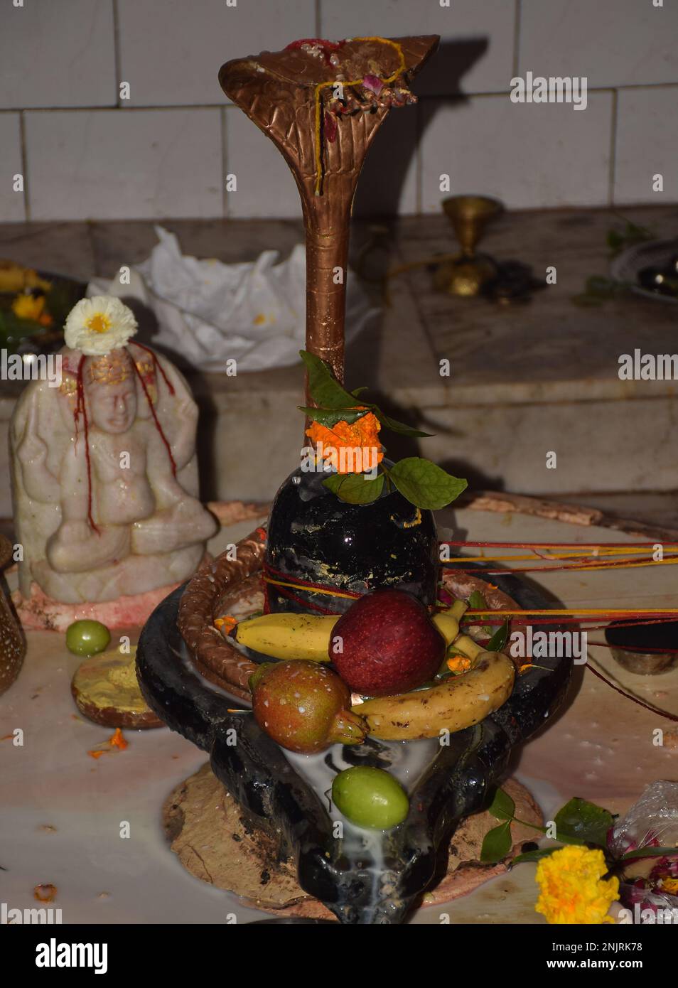 Shivling during maha shivratri festival in India Stock Photo - Alamy