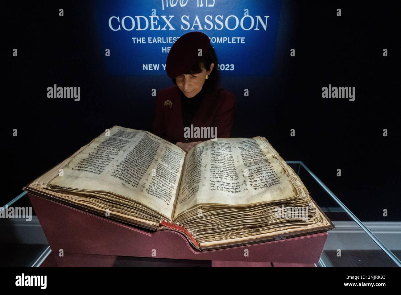 Codex sassoon bible hi-res stock photography and images - Alamy