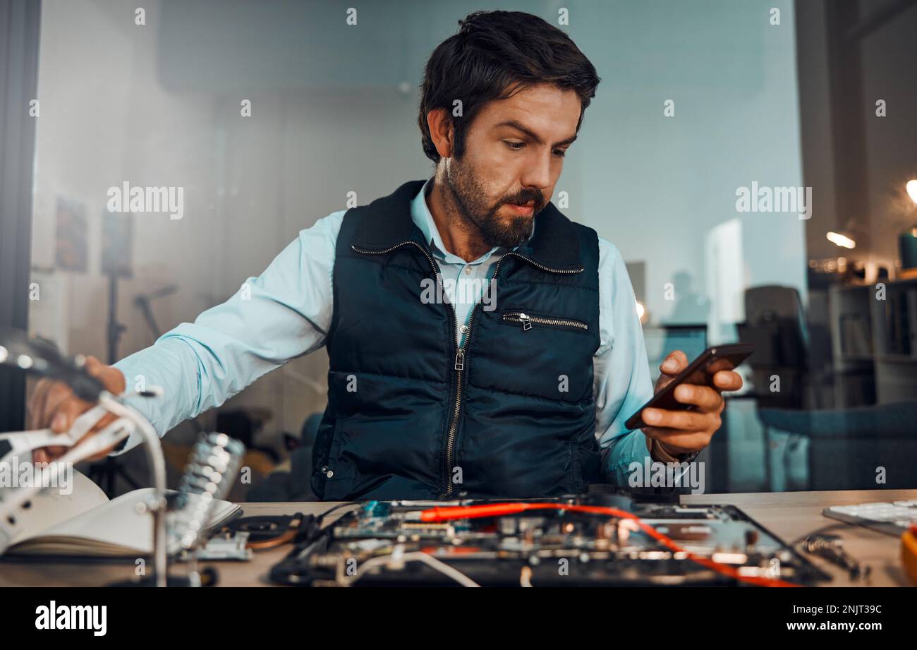 Diy computer repair hi-res stock photography and images - Alamy