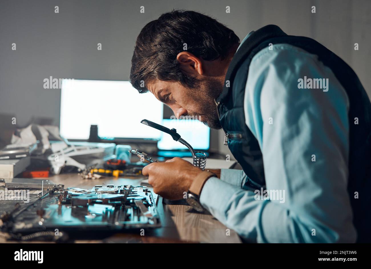 Circuit board information technology hi-res stock photography and ...