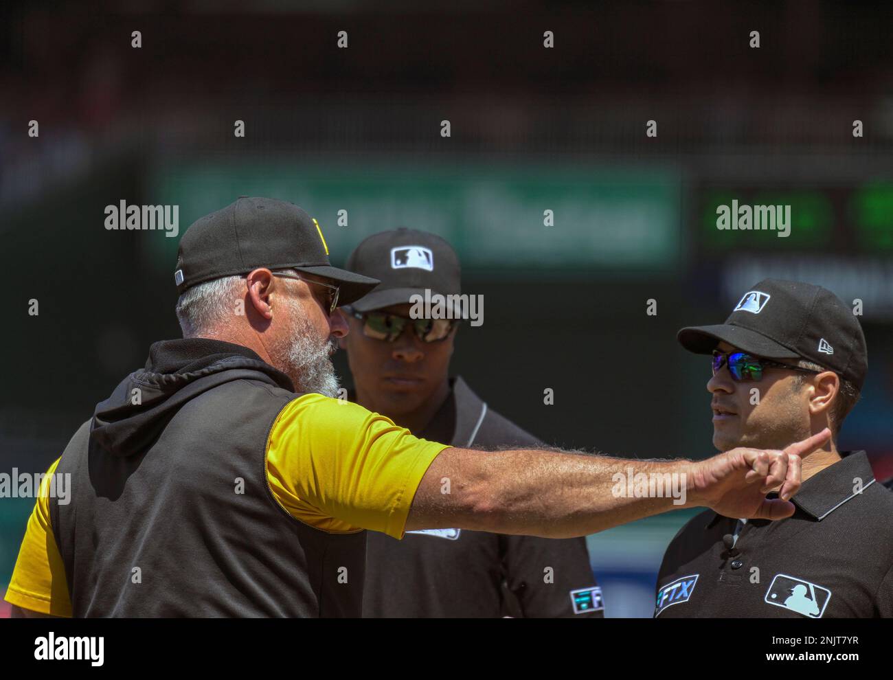 WASHINGTON, DC - June 29: Pittsburgh Pirates manager Derek Shelton (17 ...