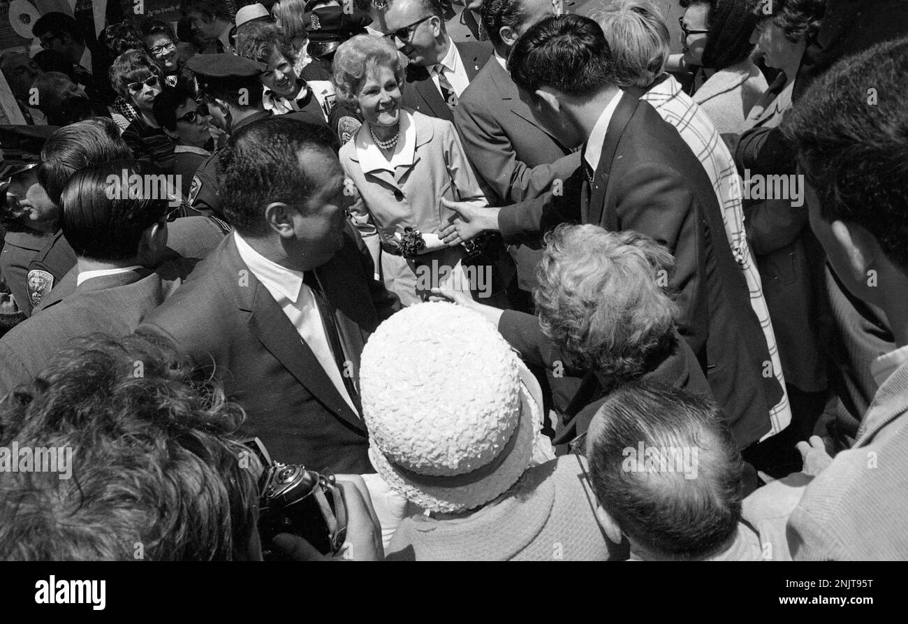 President Richard Nixon visits San Francisco and stays at the St ...