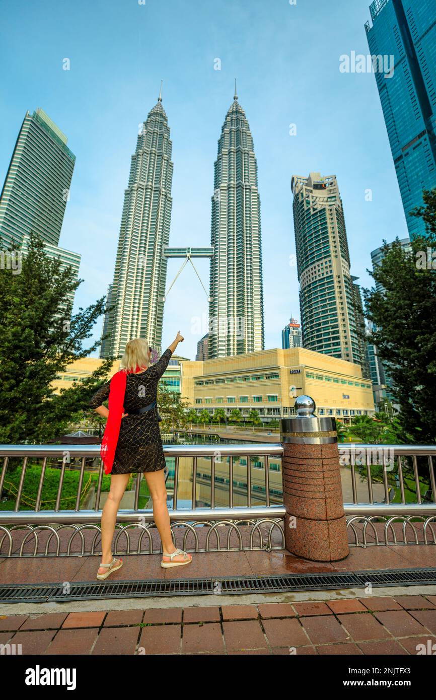 Petronas tower observation deck hi-res stock photography and images - Alamy