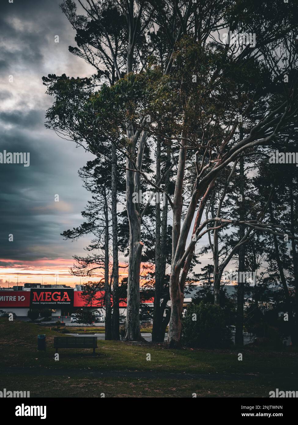 Dusk texture hi-res stock photography and images - Alamy