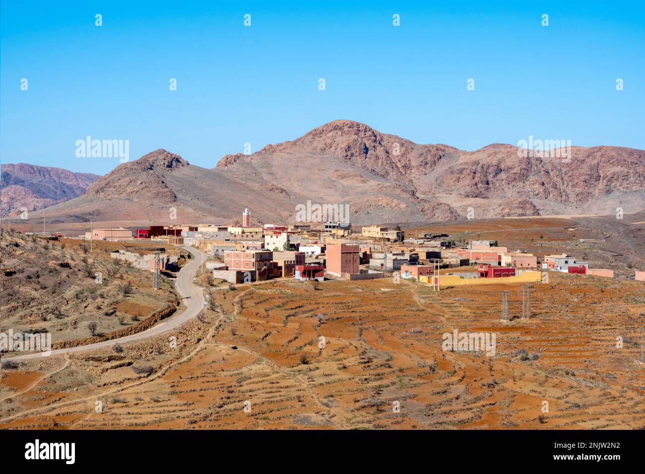 Afrika, Marokko, Ortschaft Ighil an der R 109 Stock Photo - Alamy