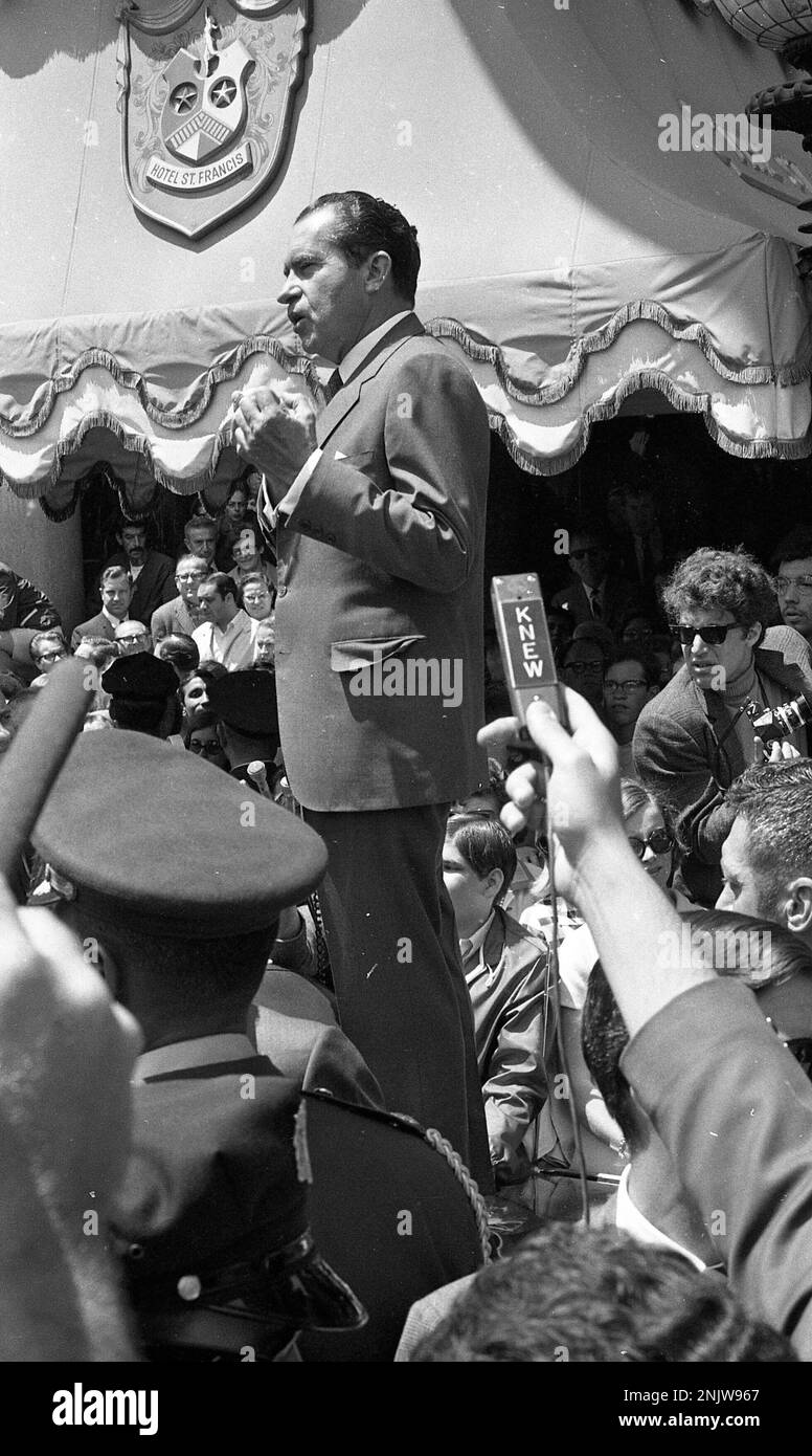 President Richard Nixon visits San Francisco and stays at the St ...