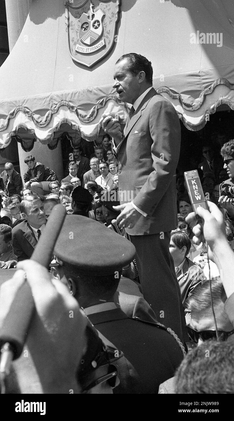 President Richard Nixon visits San Francisco and stays at the St ...