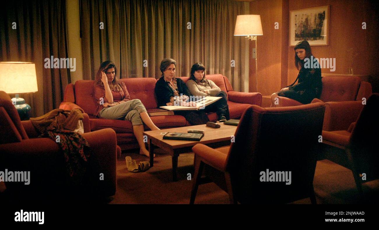 RITA BLANCO, CLEIA ALMEIDA, VERA BARRETO and MADALENA ALMEIDA in BAD ...