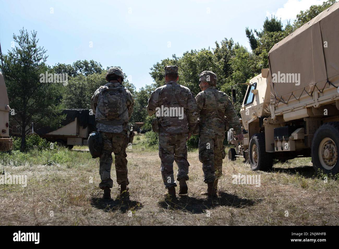 Army Lt. Gen. Antonio A. Aguto, Jr., commanding general of the First ...
