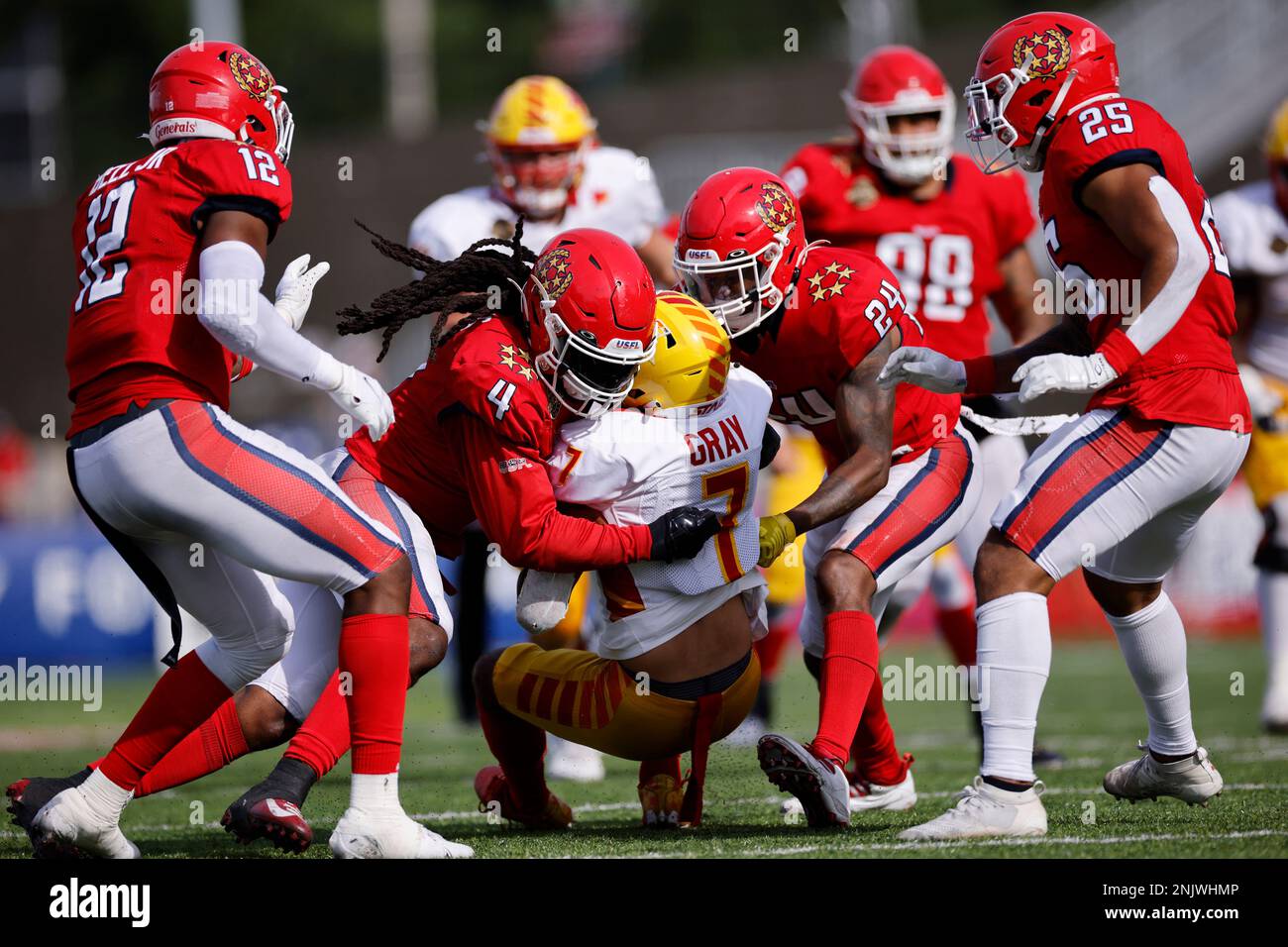 CANTON, OH - JUNE 25: New Jersey Generals linebacker D'Juan Hines (4 ...