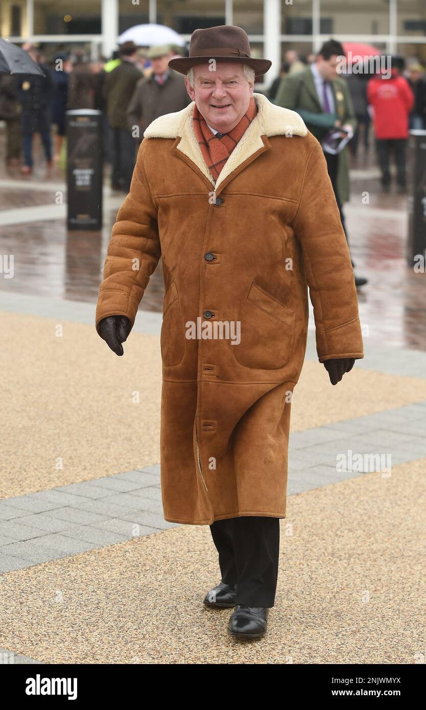 File photo dated 13-03-2015 of John Motson arrives on Gold Cup Day ...