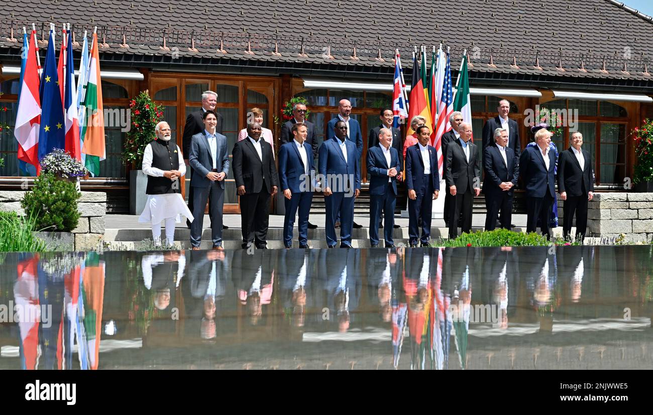 Leaders of G7 and invited countries such as India, Argentina, Indonesia ...