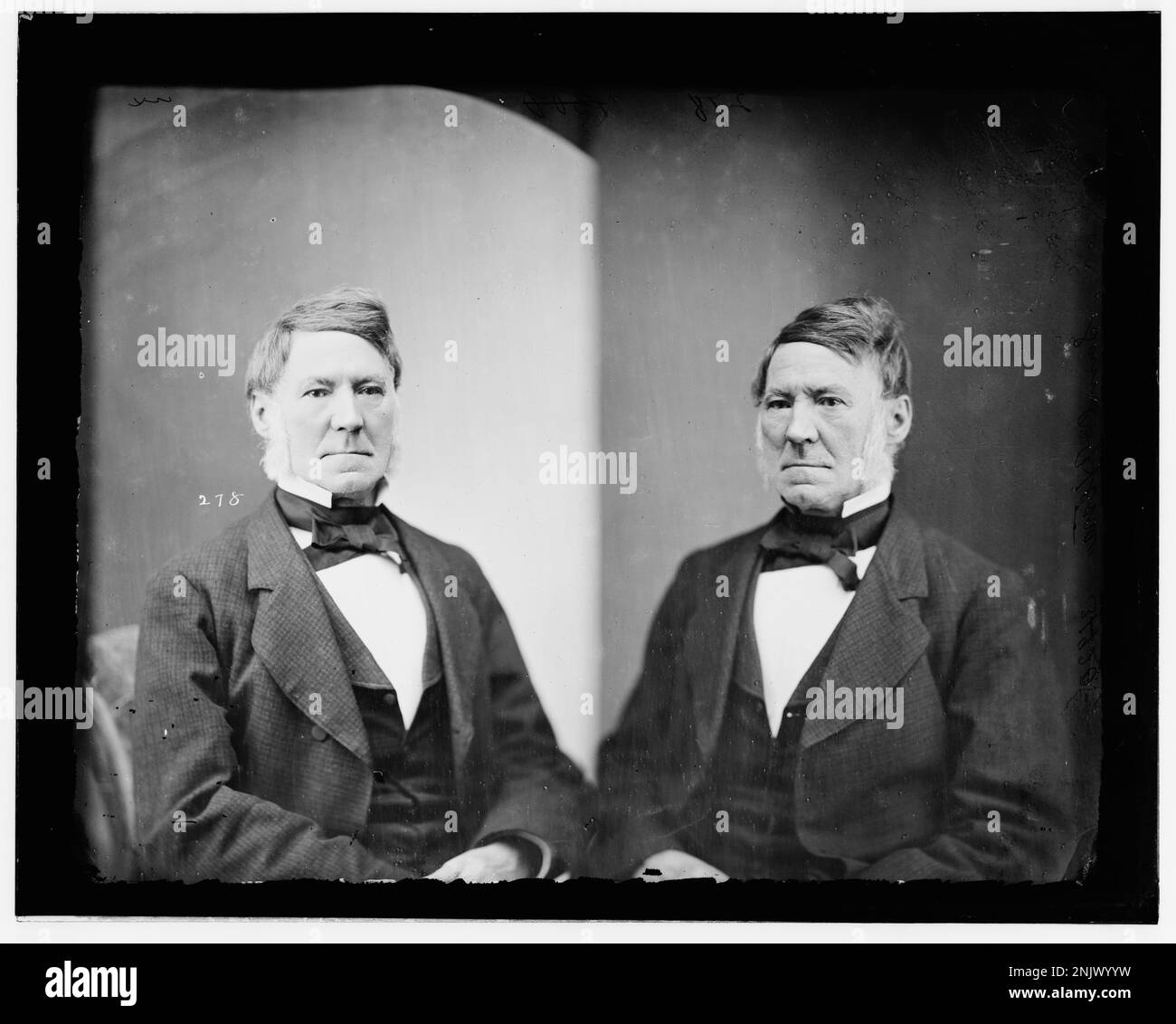 Hena Black and White Stock Photos & Images - Alamy