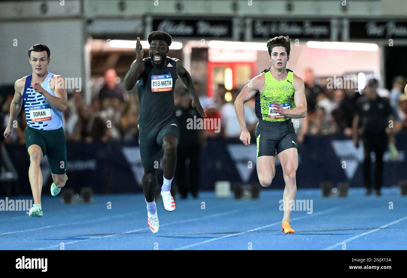 Edward Osei-Nketia of New Zealand (centre) and Rohan Browning of ...