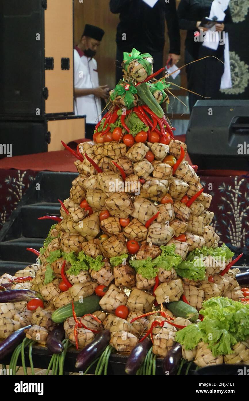 Idul fitri menu hi-res stock photography and images - Alamy