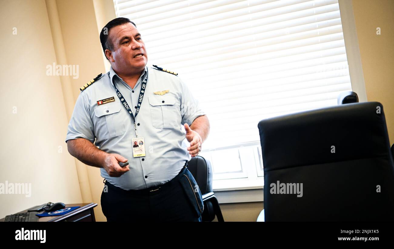 Inter-American Defense College Leadership Welcomes General Mario Bueso ...