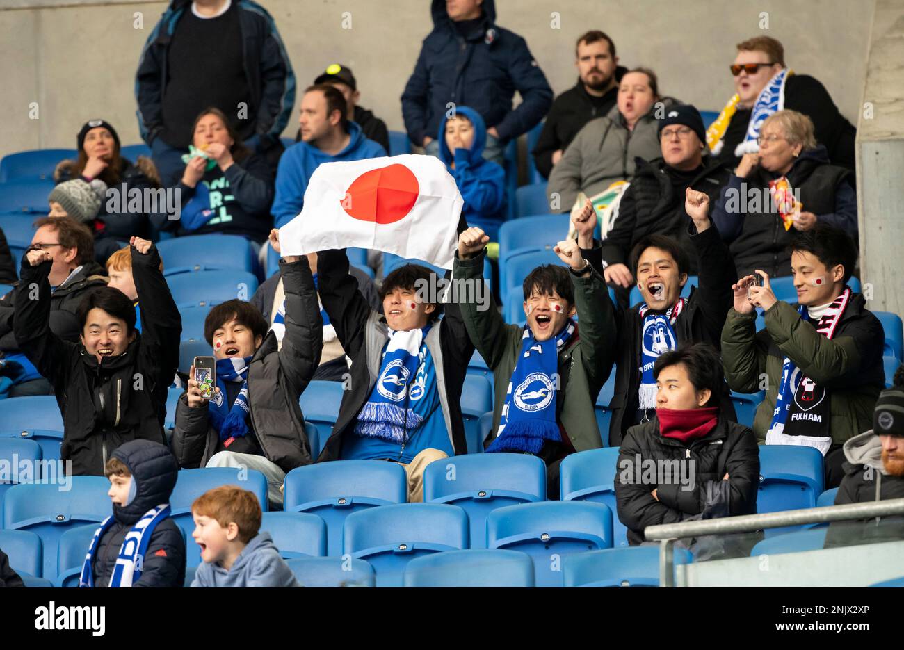 Japanese kaoru mitoma fans hi-res stock photography and images - Alamy