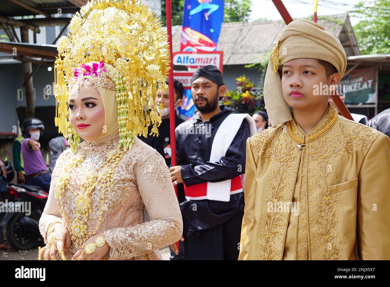 Indonesian with a traditional Minangkabau clothes on 1800 chocolate ...