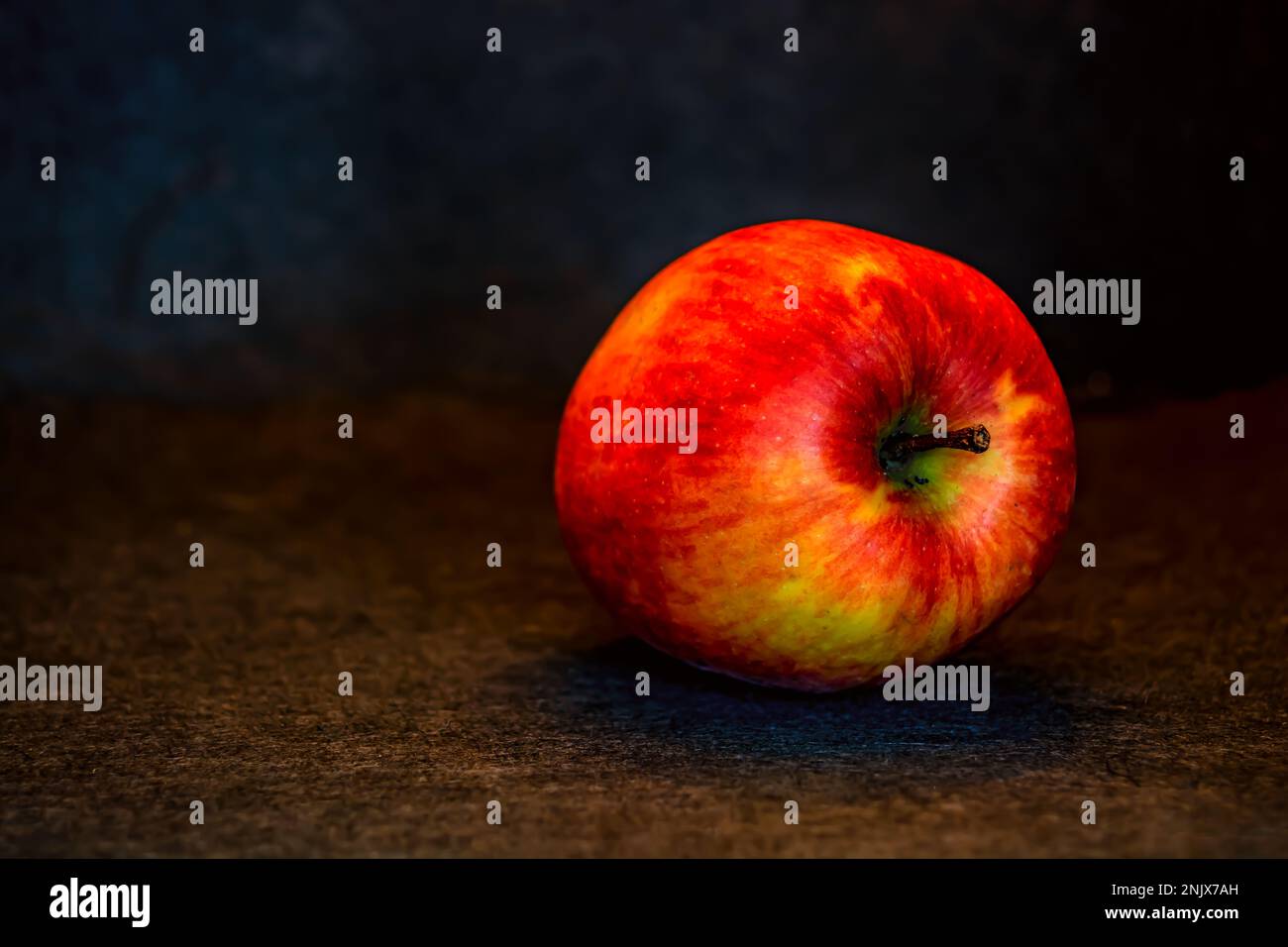 FRUIT : THE REGIONAL RED APPLE Stock Photo - Alamy