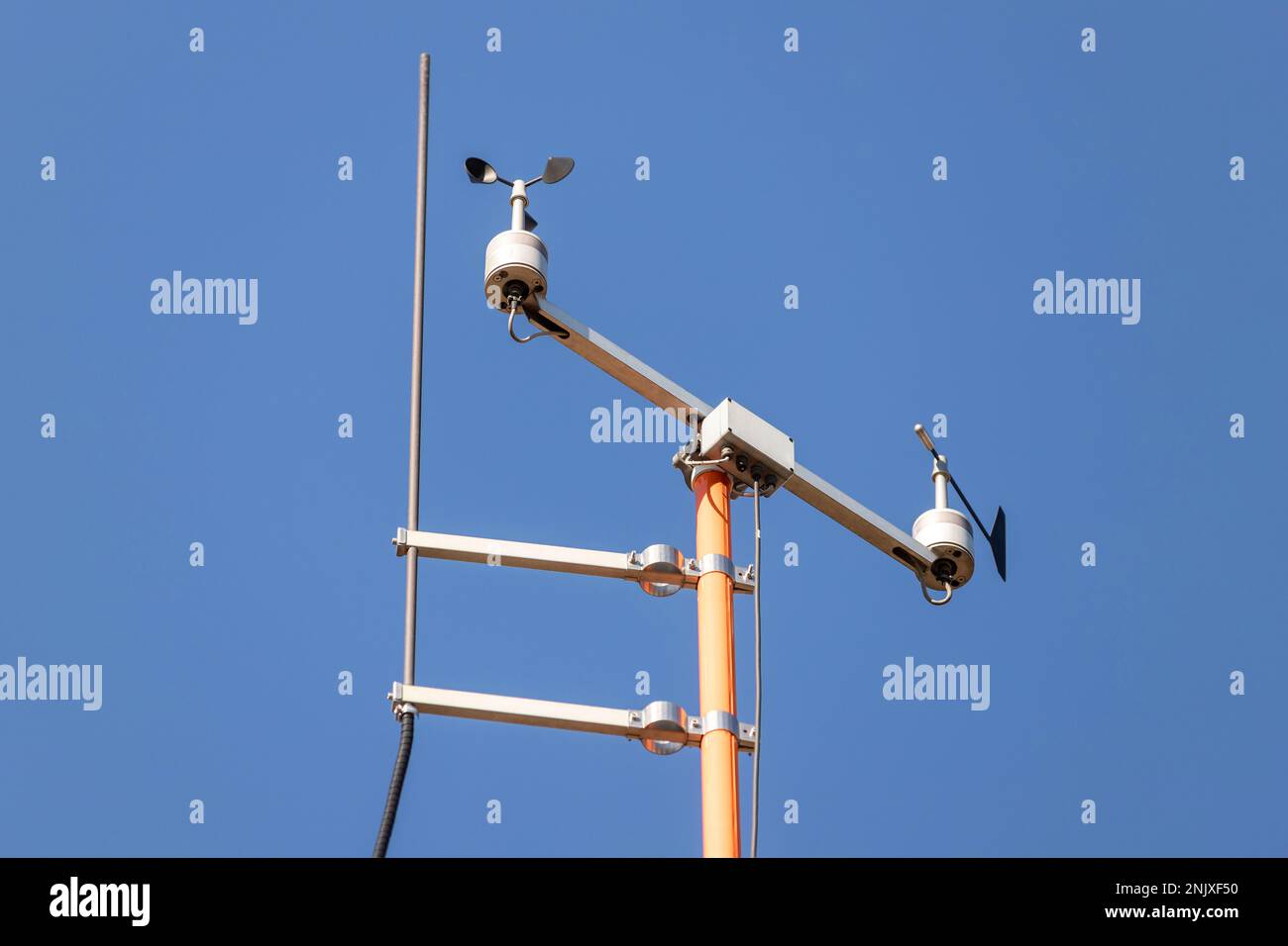 Close-up weather station wind speed direction measurement sensor gauge ... Close-up weather station wind speed direction measurement sensor gauge ...