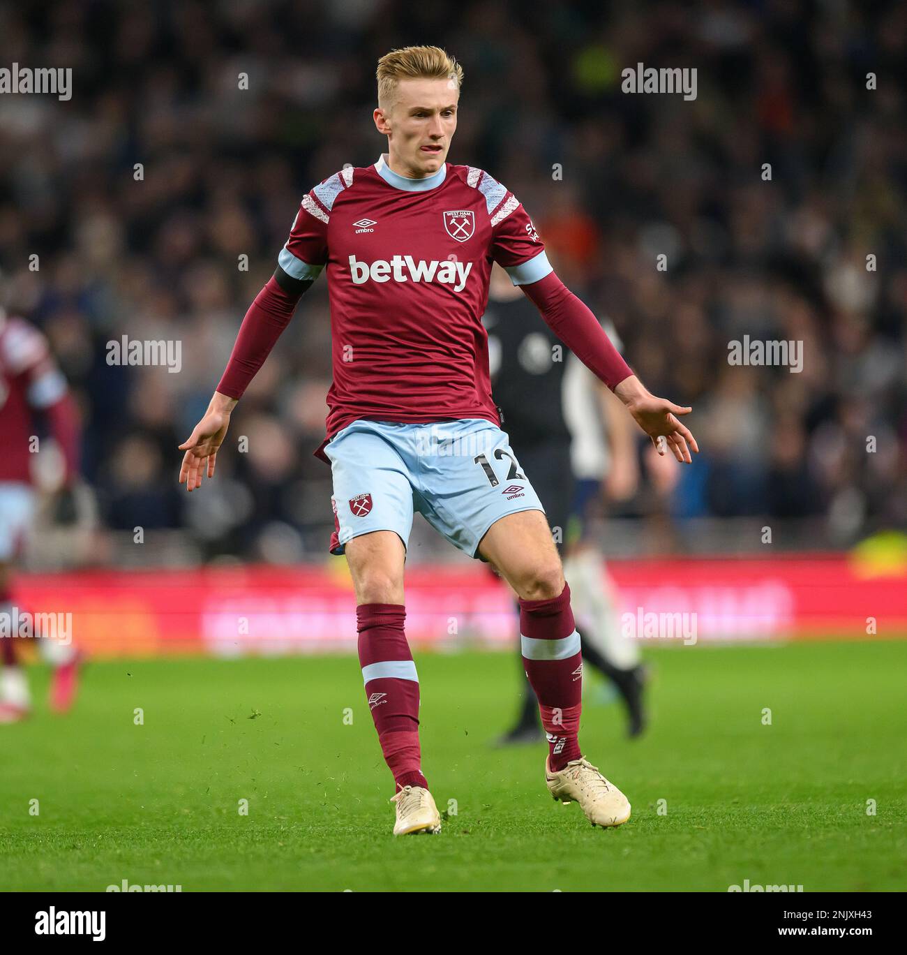 Flynn downes west ham 2023 hi-res stock photography and images - Alamy
