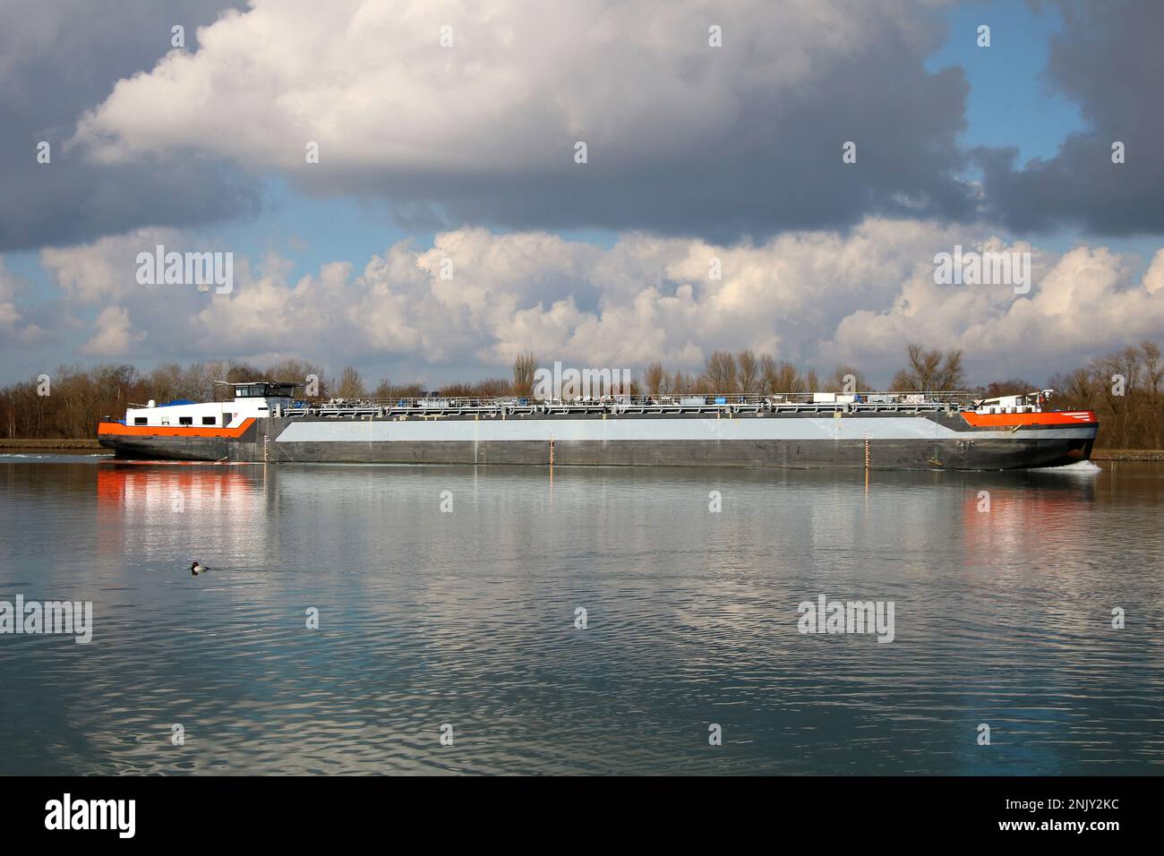 Inland tanker ship hi-res stock photography and images - Alamy