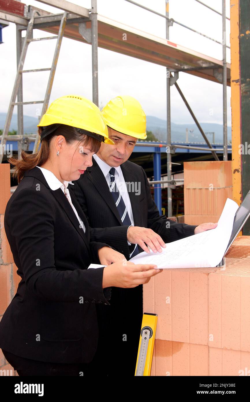 architects on the construction site Stock Photo - Alamy
