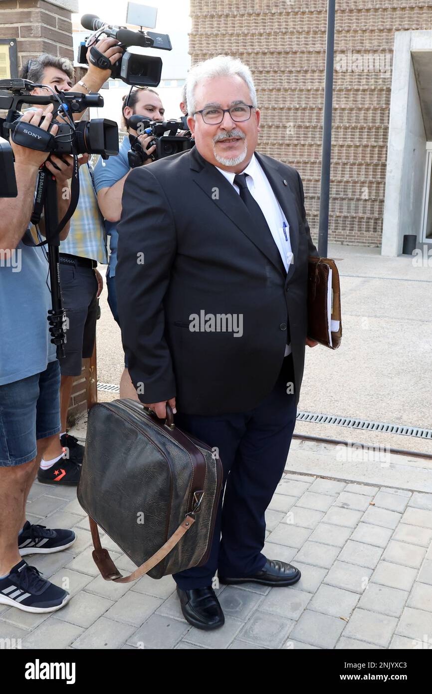 The lawyer of the brother of the deceased elderly woman upon his ...