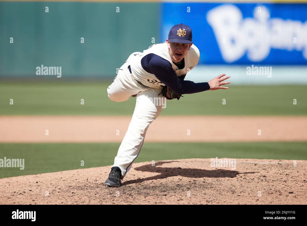 Notre Dame Fighting Irish relief pitcher Radek Birkholz (33) in action ...