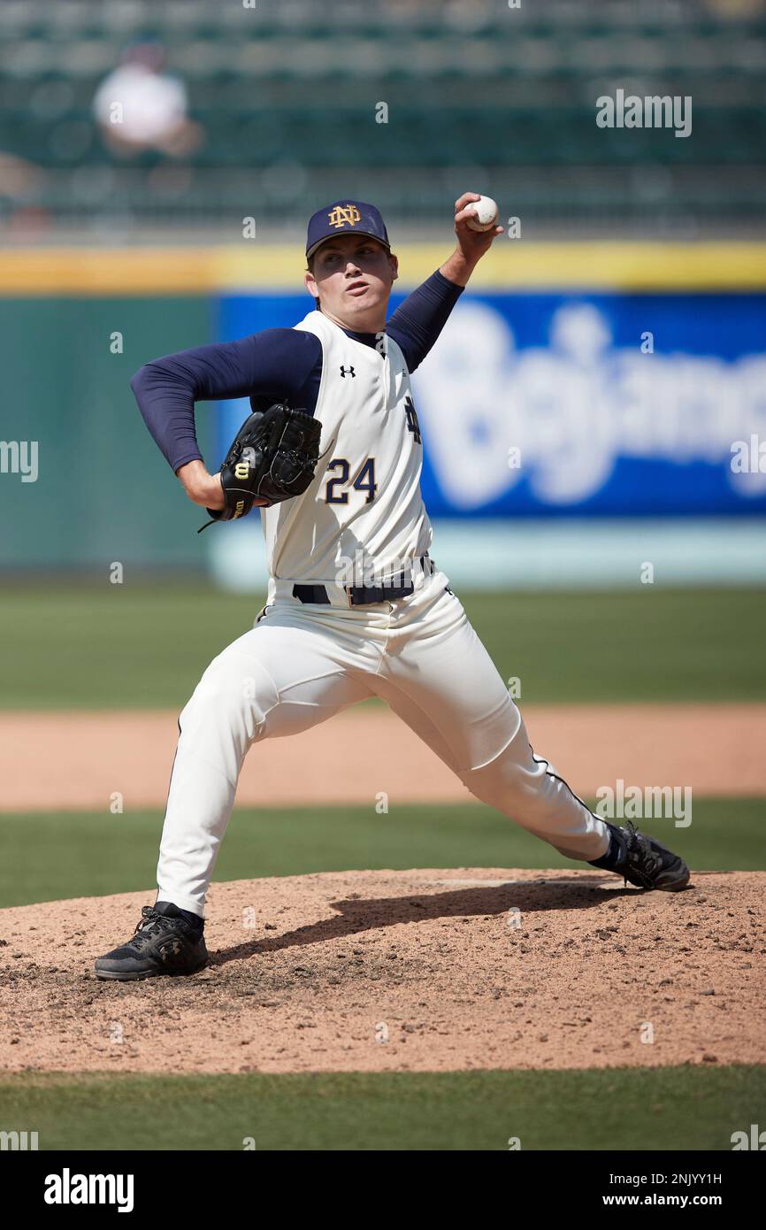 Notre Dame Fighting Irish relief pitcher Jack Findlay (24) in action ...