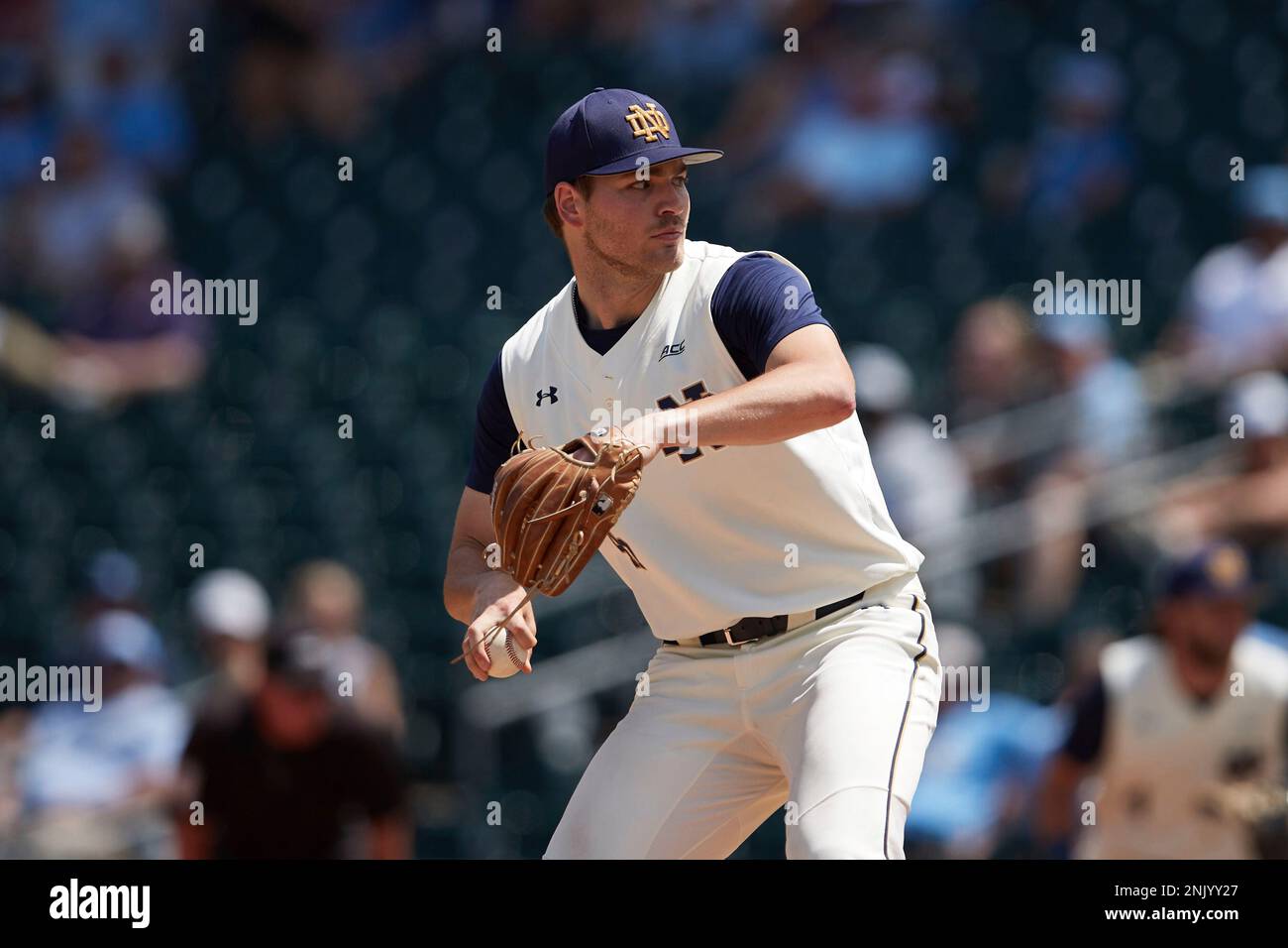 Notre Dame Fighting Irish relief pitcher Alex Rao (45) in action ...