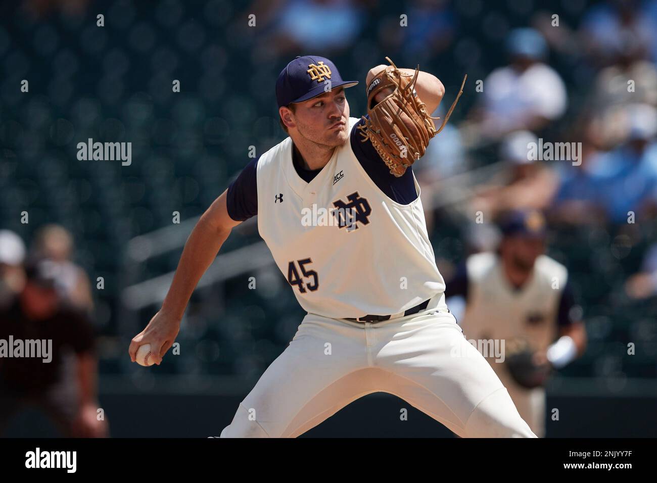 Notre Dame Fighting Irish relief pitcher Alex Rao (45) in action ...