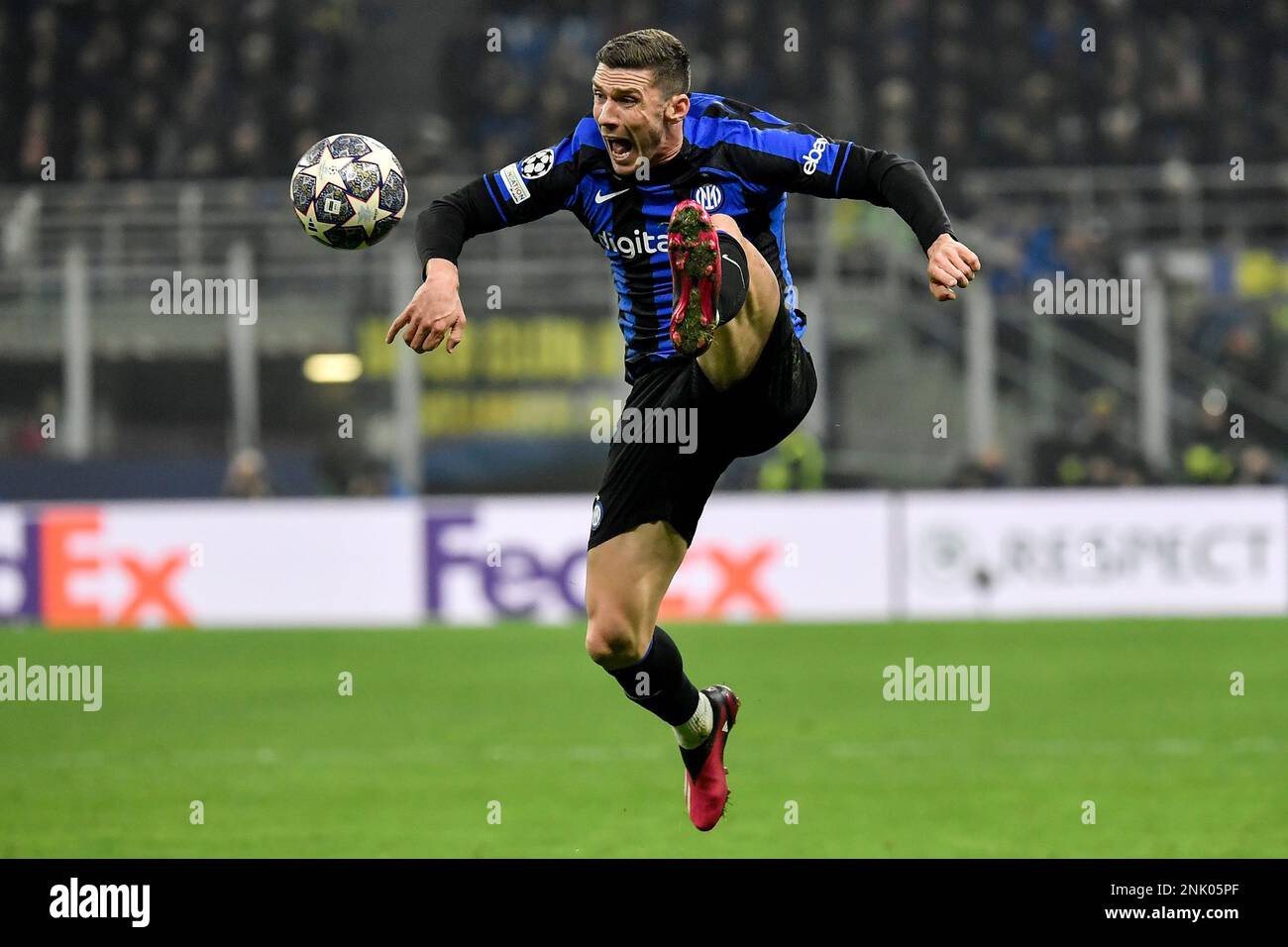 Robin Gosens of Fc Internazionale in action during the Champions League ...